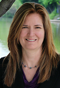 Nicole Mahoney, CEO of Break the Ice Media, on The PR Maven Podcast